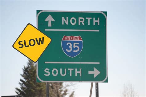 I 35 Median Crossover Construction Set To Begin South Of Carlton