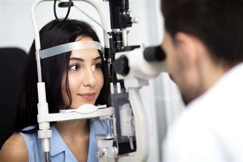 Contact Lens Exam Amsterdam Zeker Zicht Optometrist
