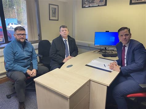 Chris Evans Mp Meets With Stagecoach South Wales To Discuss Proposed