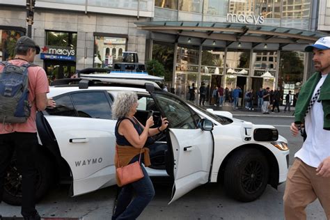 Waymo Recalls 1200 Robotaxis Over Glitch Linked To Crashes