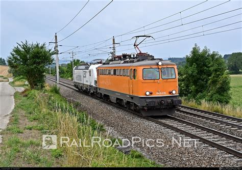 Öbb class 1142 1142 635 operated by pro lok gmbh taken by andi97