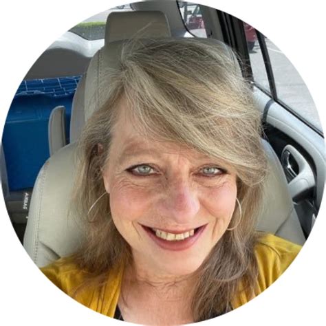 Melanielybarger Medium