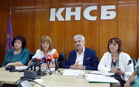 Президентът на КНСБ Пламен Димитров и столичният кмет Йорданка Фандъкова отчетоха изпълнението