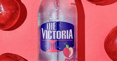 웅진식품 자두향 담은 ‘더 빅토리아 자두 선보여