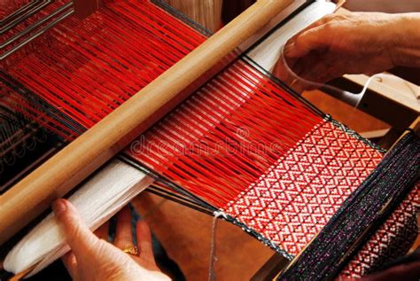 Loom Weaving Techniques At Kathleen Lynch Blog