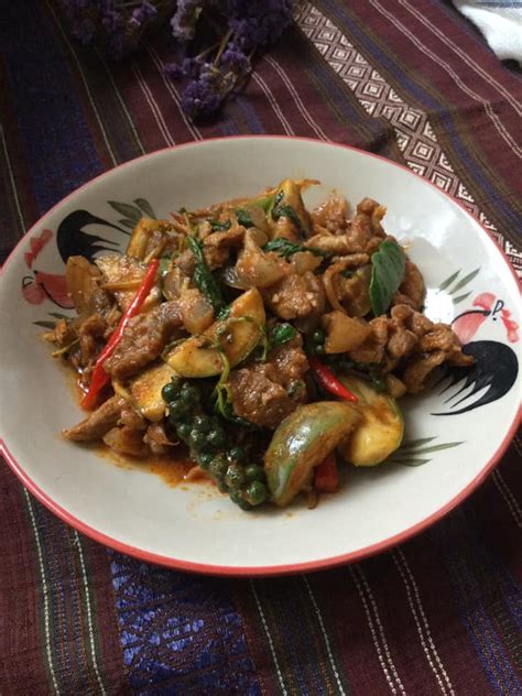 Pad Ped Moo Pha 😋😋😋 Thai Spicy Thai Cooking With Aom