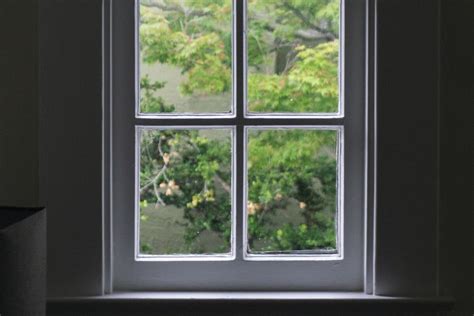 can you replace a window without removing the siding