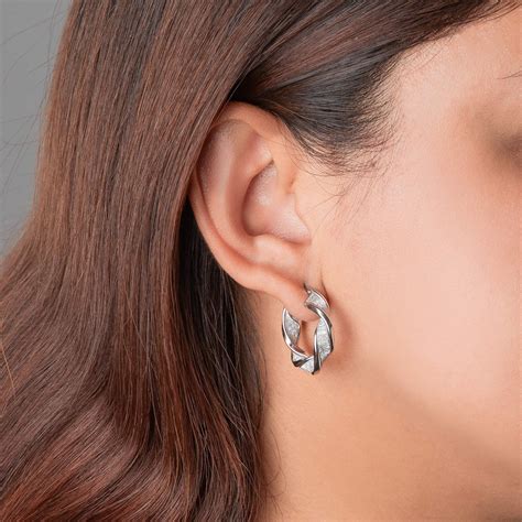 Glitter Twist Hoop Earrings Gold And Honey