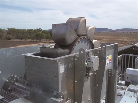 Elevator Cu Cupe Echipamente Profesionale Pentru Depozitarea Transportul Si Conditionarea