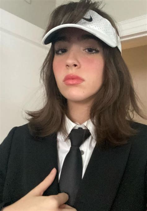 Gabriela Bee Ancensore