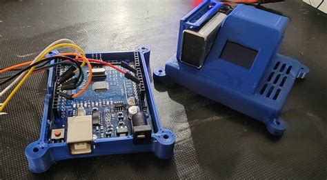 Free Stl File Arduino Uno R3 Case With Oled Screen And Battery Holder 🔋・3d Printer Design To