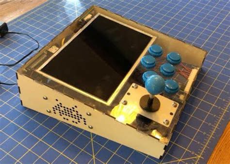 Diy Raspberry Pi Retropie Tabletop Arcade Geeky Gadgets