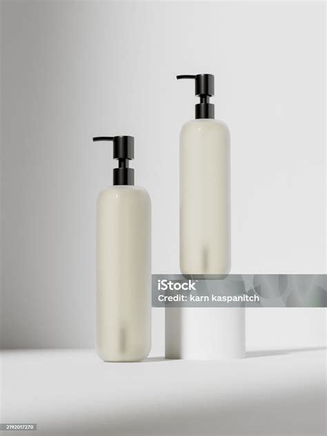 펌프 병 모형 원통형 액체 디스펜서 병 깨끗한 배경에 서리로 덥은 플라스틱 펌프 포장 캡슐 모양 로션 용기 반투명 액체 제품 디스펜서 용기 0명에 대한 스톡 사진 및 기타