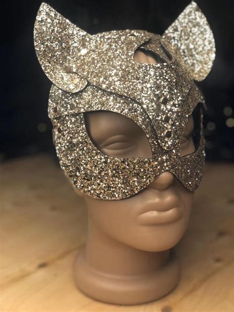 Маска — ціна 400 грн у каталозі Інші аксесуари Купити аксесуари за доступною ціною на Шафі