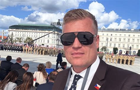 Csehország Visszafoghatja Ukrajnának Tett Támogatását Az új Babiš