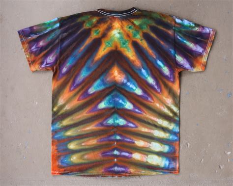 Tie Dye Shirt Large Psychedelic Clothing Trippy Shirt 60s Hippie
