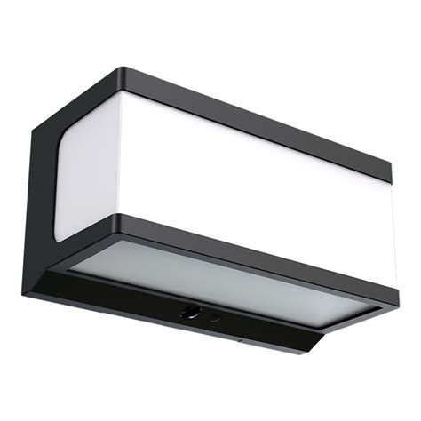 Lunix Solar Wall Pack Beyond Led Technology