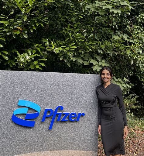 Jasmeen Kaur On Linkedin 🙋🏽‍♀️my Year At Pfizer And A Future In