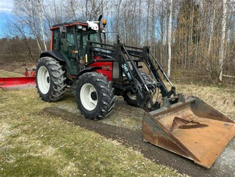Valtra 800 Skogshytt Säljes I Örebro Blocke Såld Eller Borttagen