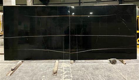 Saint Laurent Marble Rynestone