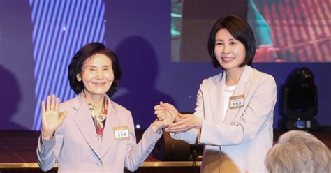 김문수 부인 설난영 “법카를 개인이 사용한다는 건 상상할 수도 없어” [21대 대선]