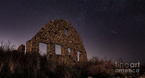 Black Point Ruins Starry Night Photograph By Jeff Maletski Pixels