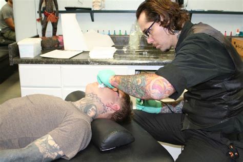 A Guy Gets His Face Tattoed 38 Pics