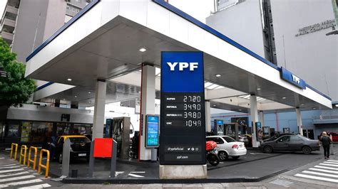 Calculadora de combustibles conocé cuánto cuesta llenar el tanque de cada auto Infobae