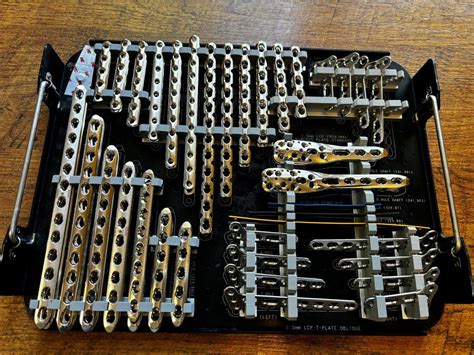 Synthes Locking Small Fragment Lcp Instrument And Implant Set Medusa Sales