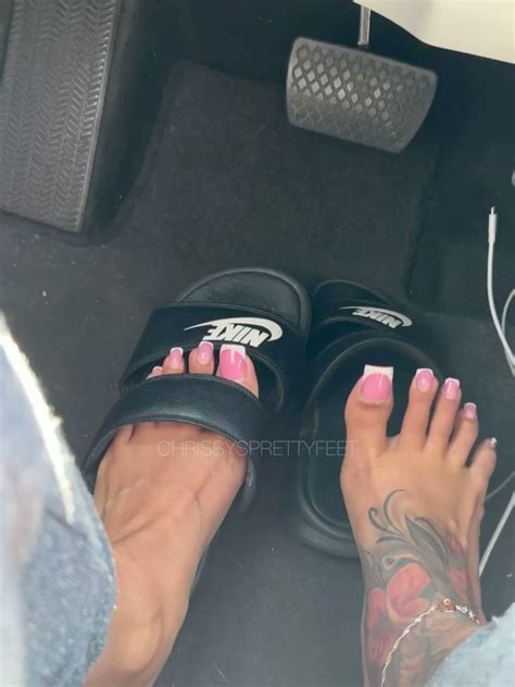 Chrissysprettyfeet On Twitter Take A Good Look Https T Co Zpk Rb I Twitter