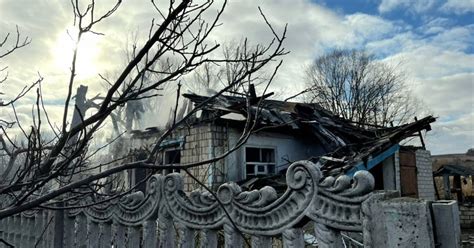 Влада через падіння уламків збитих «Шахедів є пошкодження у трьох районах Київщини