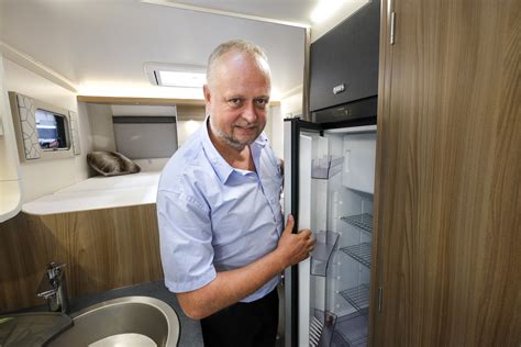 Bildspel Swift Norden 694 Eb Husbil And Husvagn