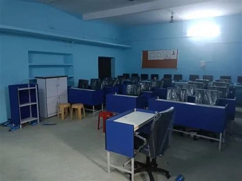 Iron Table With Wooden Board Computer Science Lab Furniture At 3255 Set In Jaipur