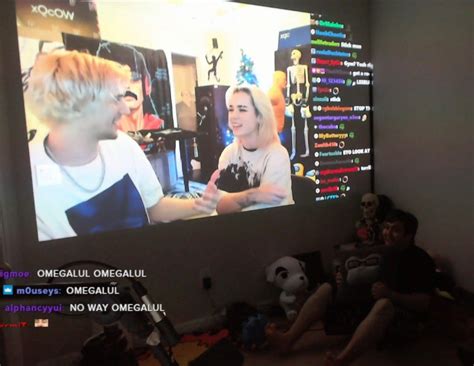catsuyu live2d on twitter me rn after seeing xqc s new girlfriend