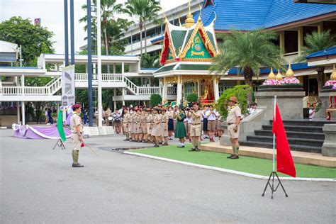 โรงเรียนเบญจมราชรังสฤษฎิ์ โรงเรียนเบญจมราชรังสฤษฎิ์