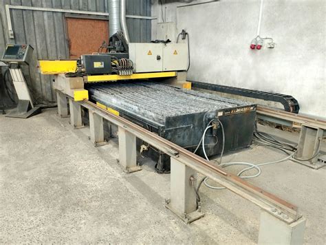 Esab Eagle 2000 Plasma Cutting Machine
