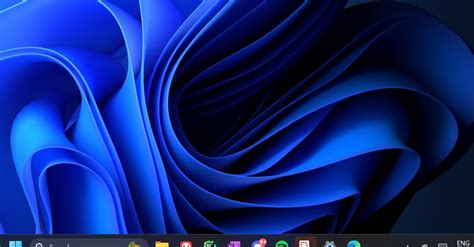 Cannot See Half My Taskbar Any Idea Why R Windowshelp