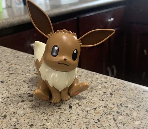 Eevee Model R Eevee