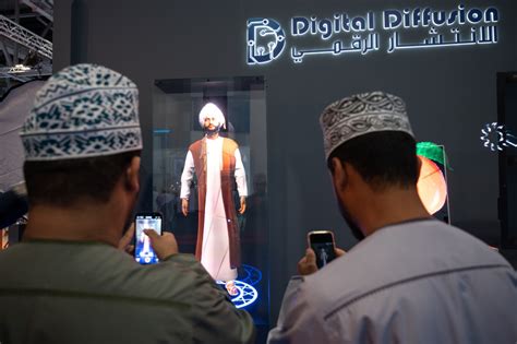 ai and holographic solutions a promising convergence
