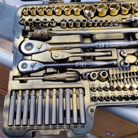 Pre Owned Halfords Advanced 150 Pc Socket And Spanner Set Own4less
