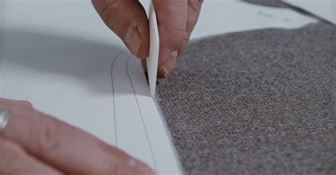 Безкоштовне стокове відео в приміщенні вертикального відео виготовлення викрійки