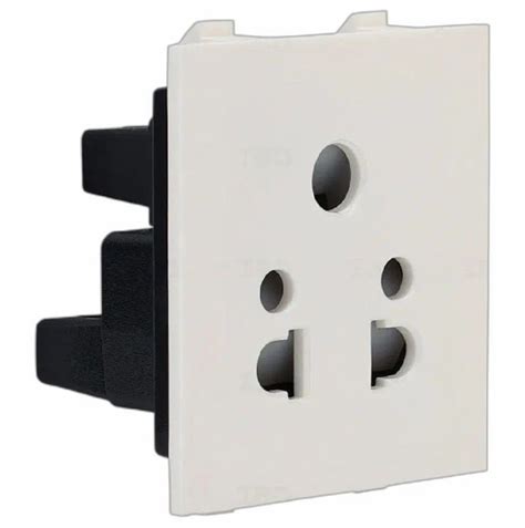 Great White Socket At ₹ 30piece 5 Pin Socket In Noida Id