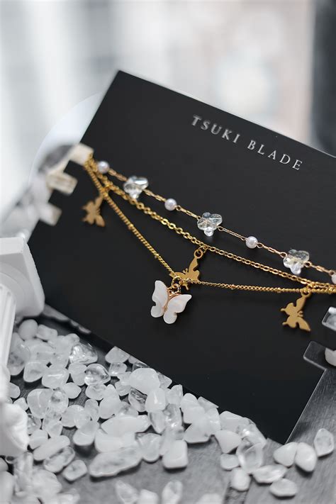 Flutter Necklace Set Tsuki Blade
