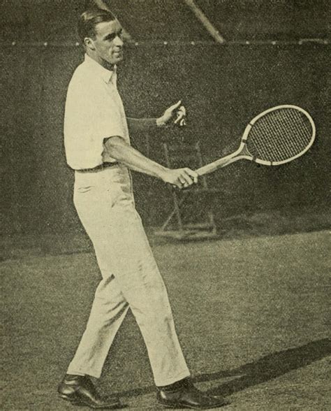Downloaden Bill Tilden 1000 X 1241 Wallpaper