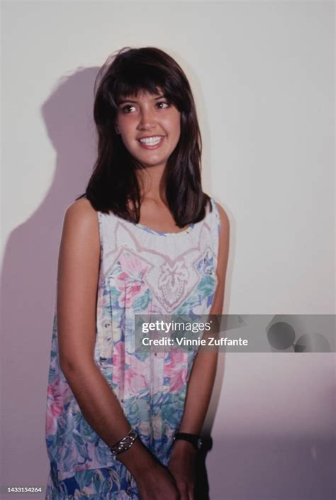 Phoebe Cates Posing United States Circa 1980s News Photo Getty Images