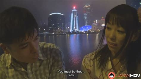 Asuka And Her Lover Are On Vacation Enjoying The Sights Then To The