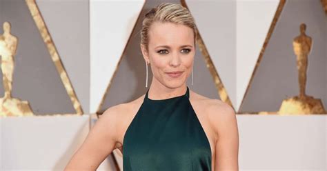 Lazy But Livable Internet Divided As Rachel Mcadams Flaunts Her