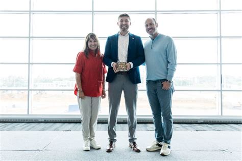 Nfl Sportssales Teamwork Sportsbusiness Sportsbiz Jackson Duncan