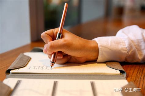 若有所思 握笔姿势的问题 知乎