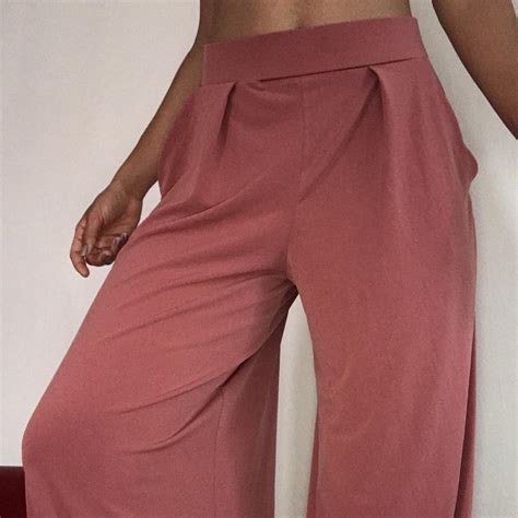 Express Pink Flare Pants 💕 Flarepants Sexy Pink Depop